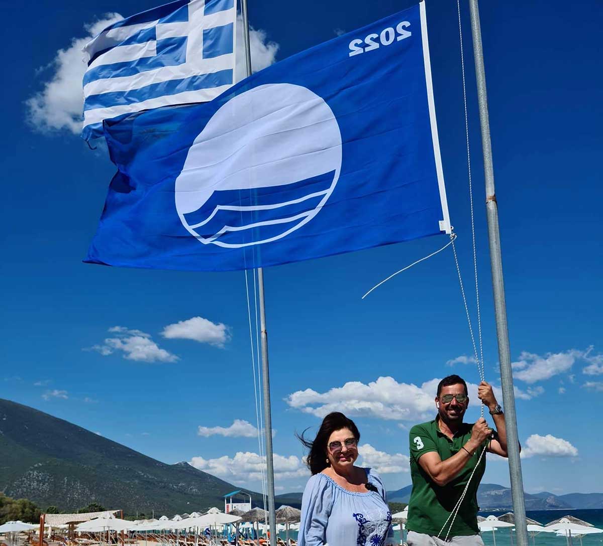 Κυματίζουν οι «γαλάζιες σημαίες» στις παραλίες του Δήμου Χαλκιδέων ...