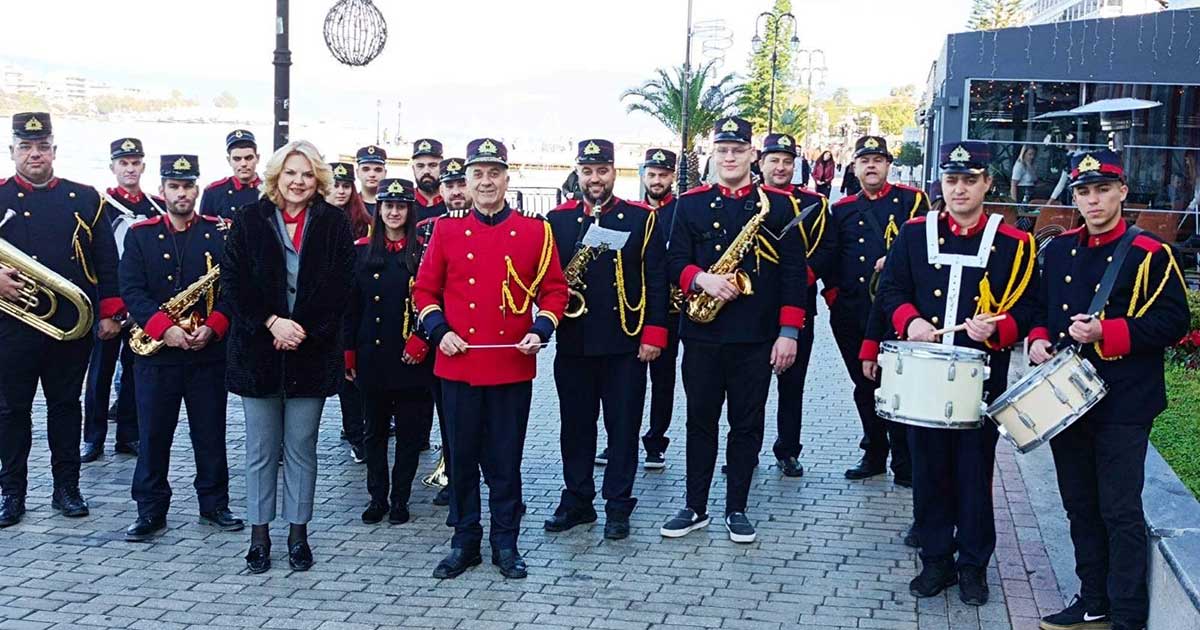 Η Φιλαρμονική του Δήμου, Σύλλογοι και παιδιά τα «έψαλαν» στη Δήμαρχο ...