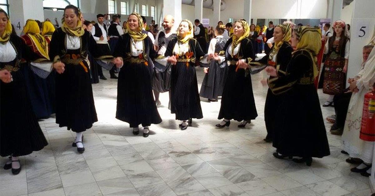 Χορευτική εκδήλωση της UNESCO Πειραιώς και Νήσων στην Χαλκίδα ...